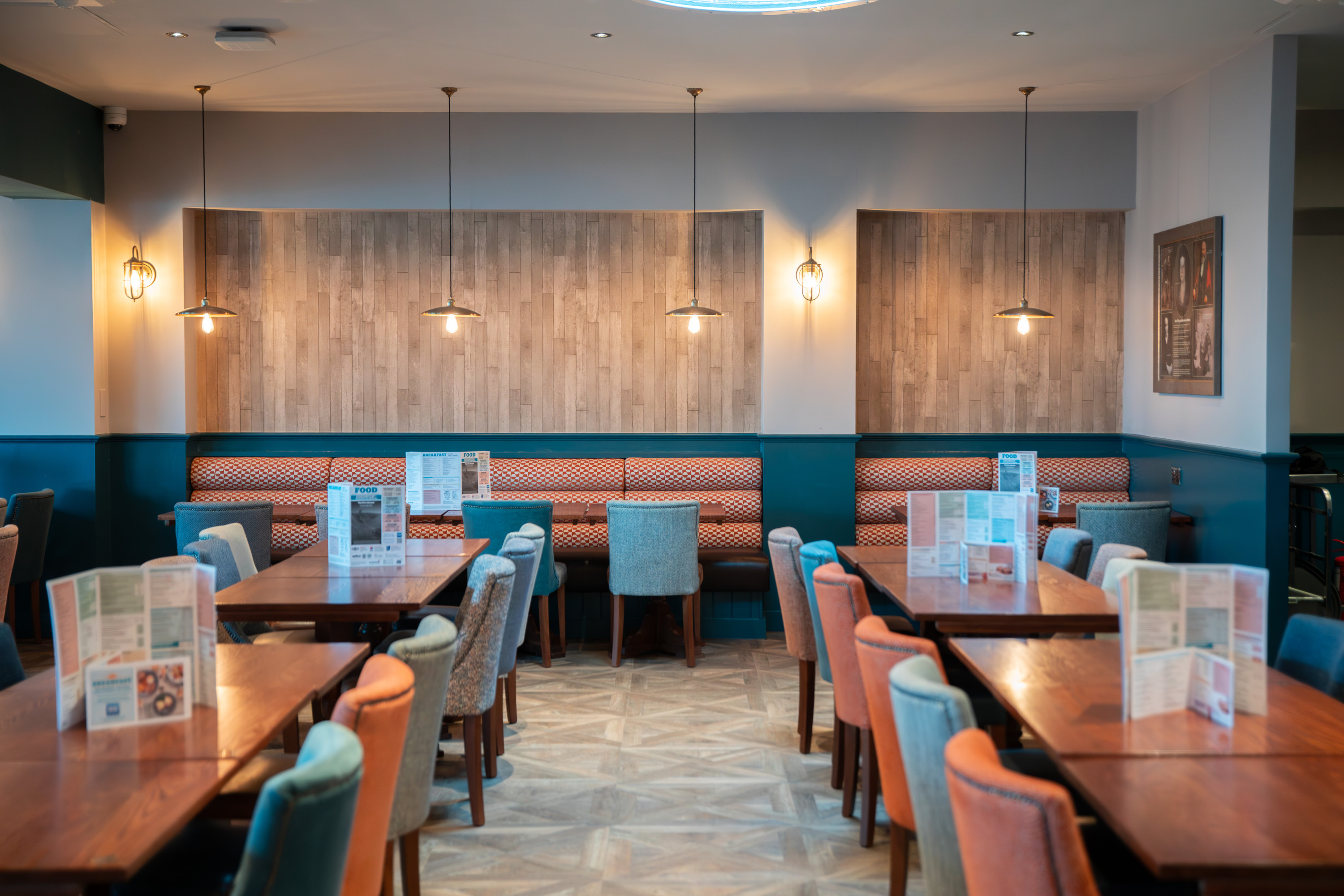 J D Wetherspoon: now open at Primrose Valley! | Haven