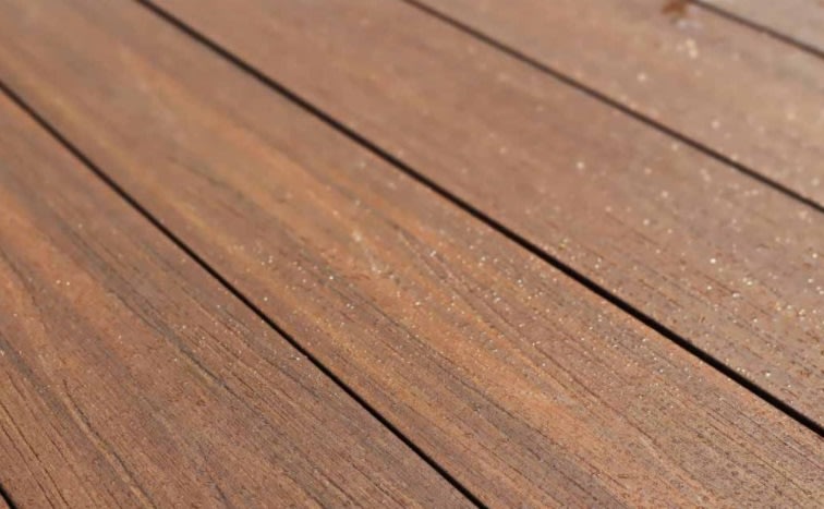 Wpc colore Teak - Legno da esterno - Parquet - Prodotti - Ceramiche ...