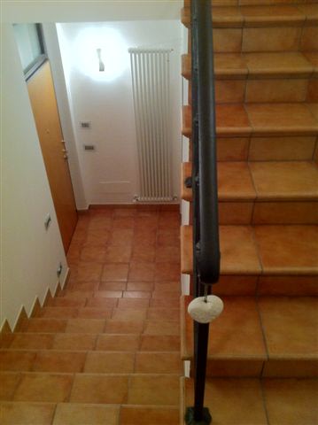 Gradini con toro incollato gres tipo Cotto - Gradoni ed elementi a L ...