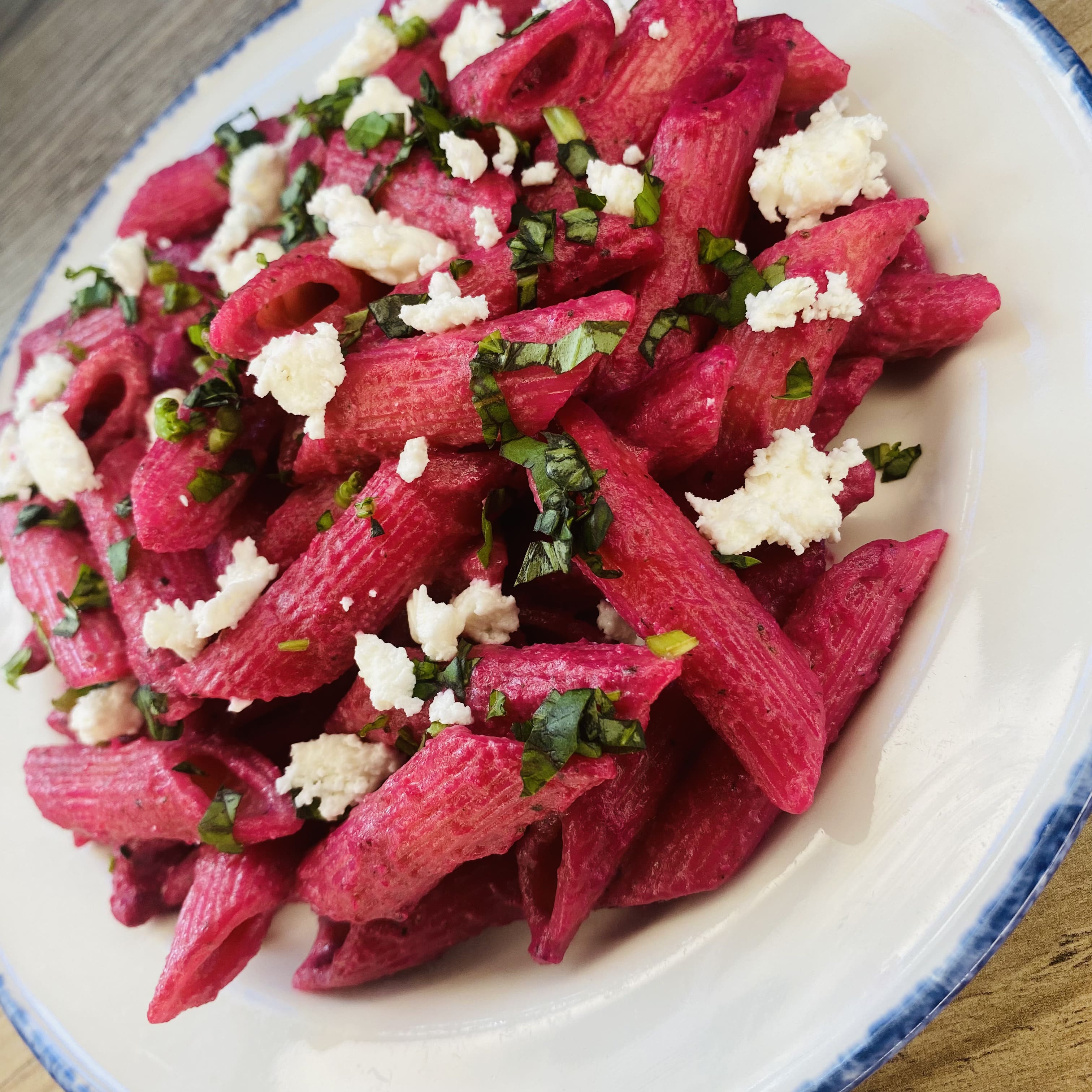 Beetroot Pesto Pasta || Recipe