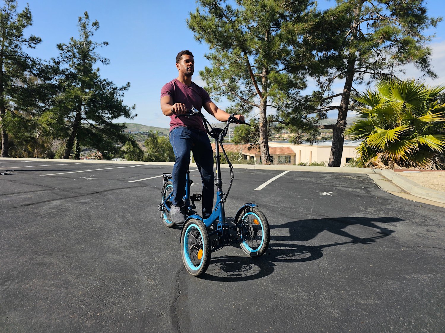 The Revolutionary Reverse E Trike with Two Front Wheels!
