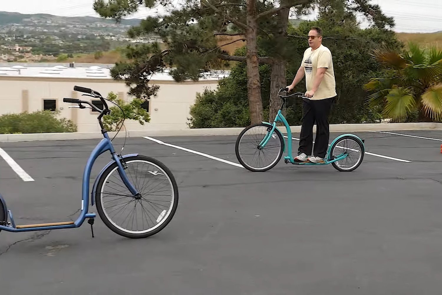 Experience the Ultimate in Coolness: The Must-Have Kick Scooter for Adults!