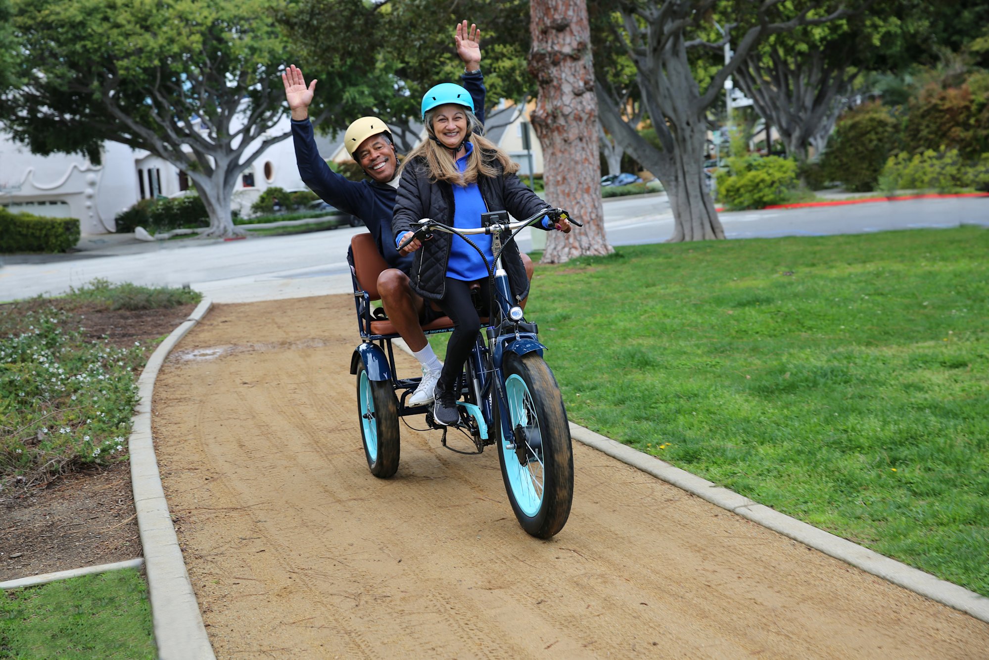 Exploring E-Bike Rickshaw Features: A POV Ride-Along on an Electric ...