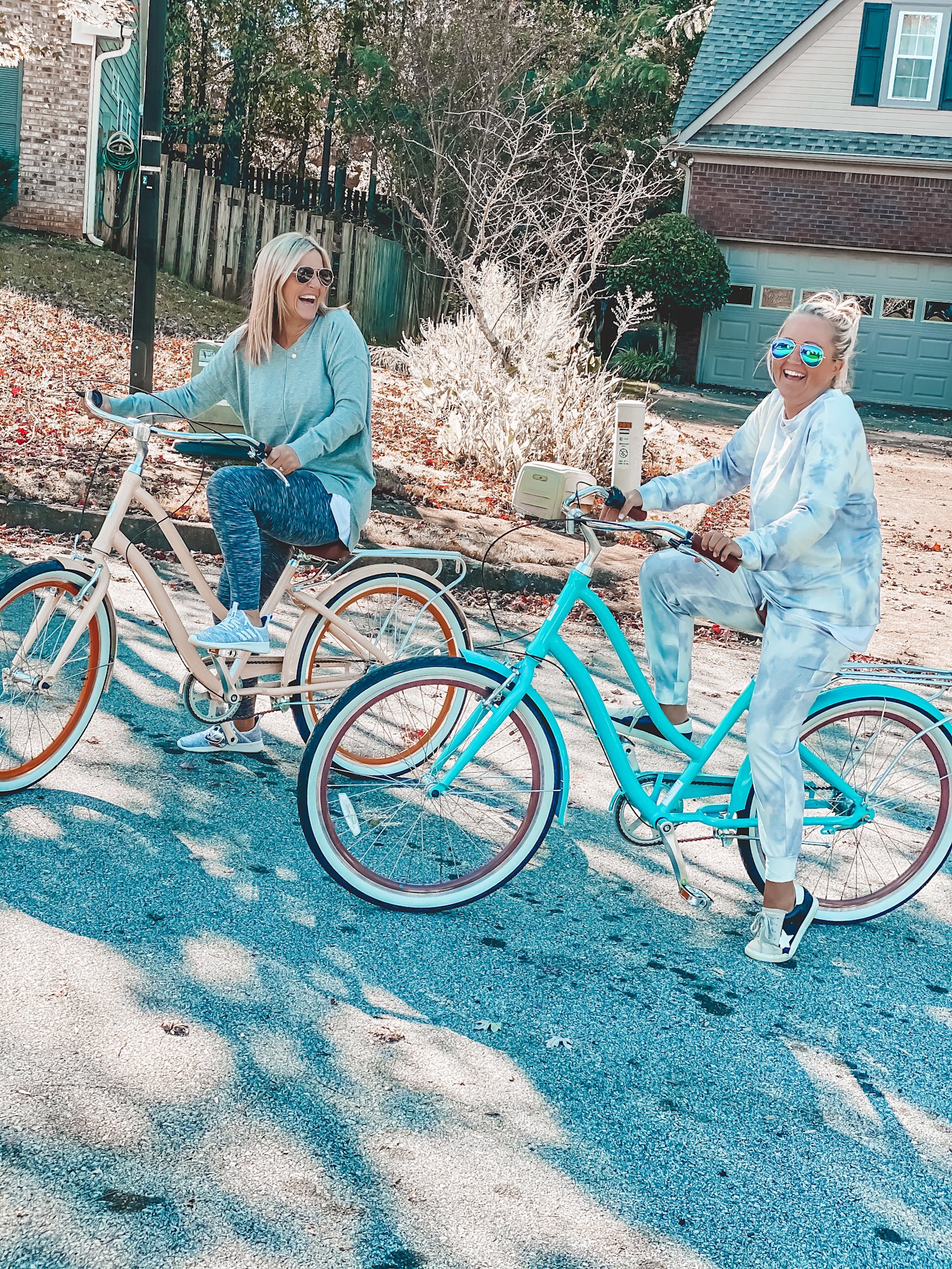 Seniors Over 60 Rediscovering the Joy of Biking: First-Time Riders