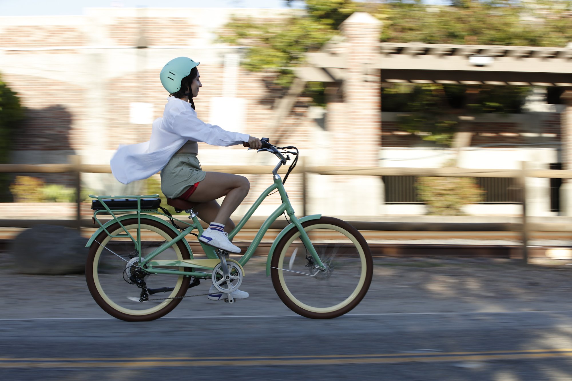 Exploring Forward Pedaling Designed Ebikes: Features and Benefits