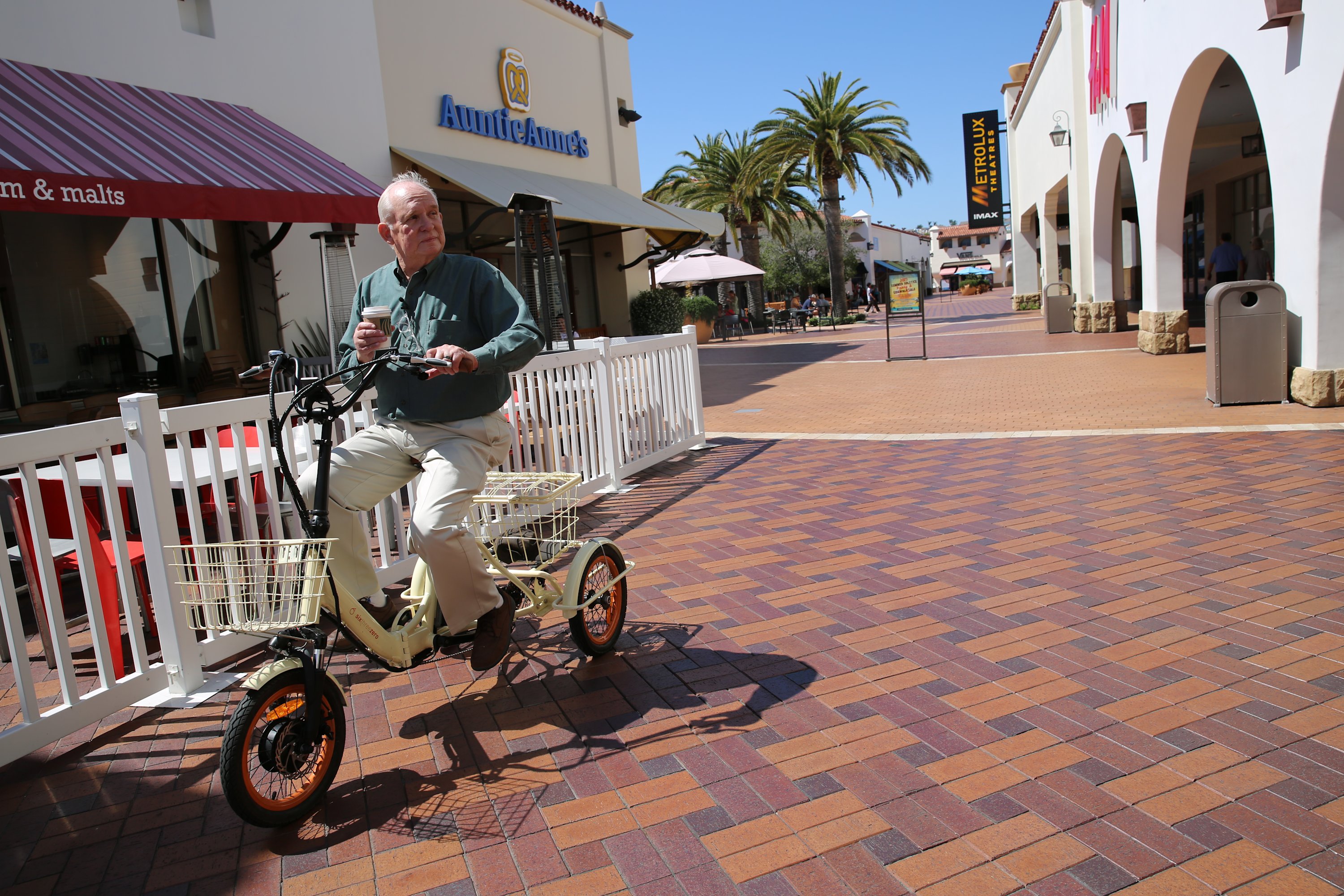 How to Ride Safely and Confidently: sixthreezero's Electric Bike Safety ...