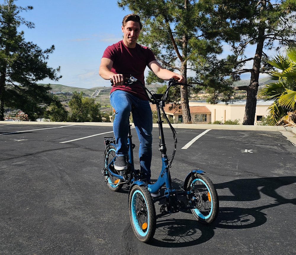 The Innovative Reverse E Trike: Perfect Fit for Riders 4'11" to 6'2 ...