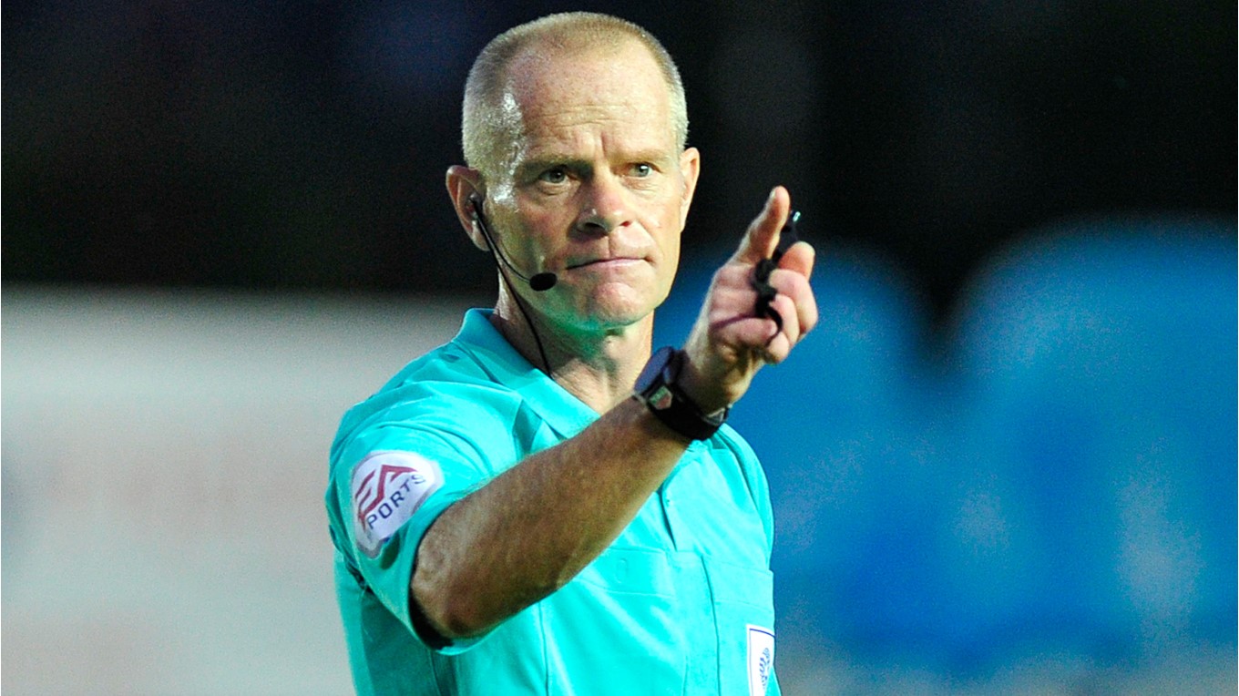 Andy Woolmer to take charge of Monday's derby clash | Brentford FC