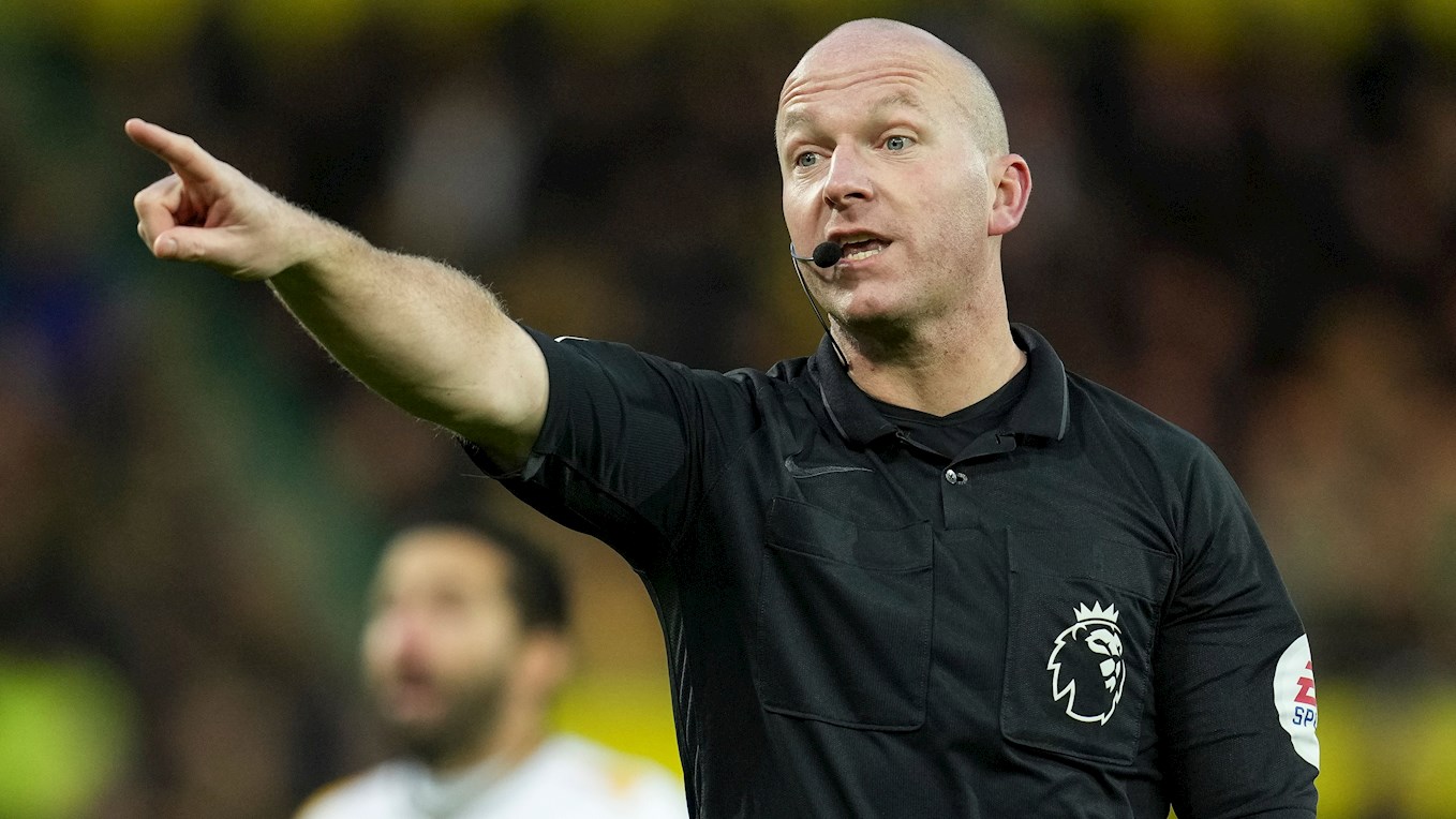 Simon Hooper to take charge at Vicarage Road on Saturday | Brentford FC