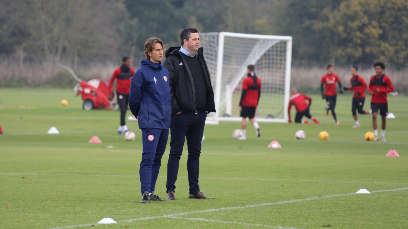 Tributes to Robert Rowan one year on | Brentford FC