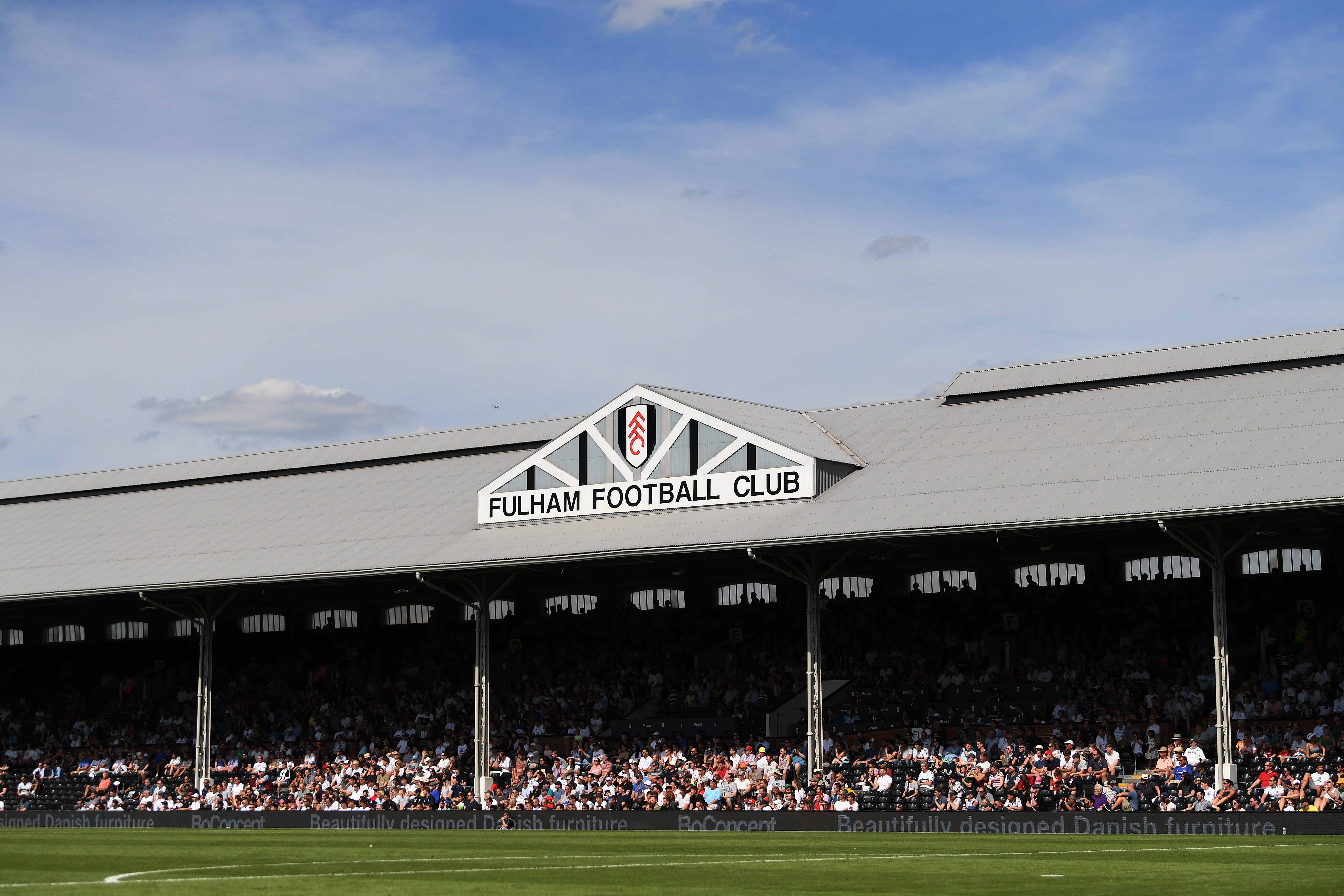 Travelling to Craven Cottage? Five things you need to know | Brentford FC