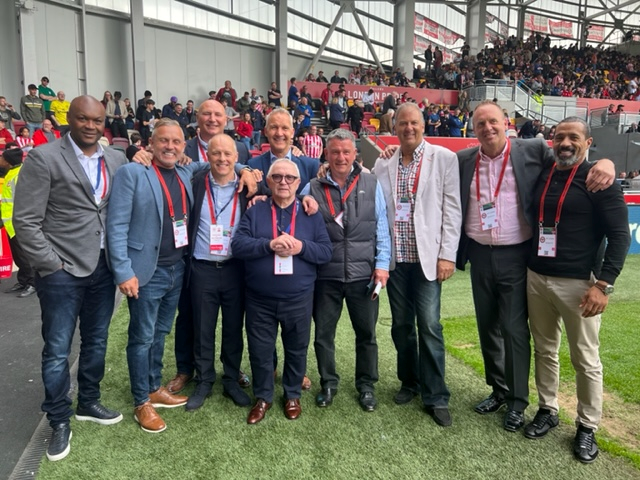 Brentford celebrate with 1991/92 promotion winning squad | Brentford FC