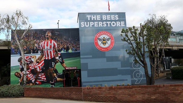 The Bees Superstore Christmas opening hours | Brentford FC