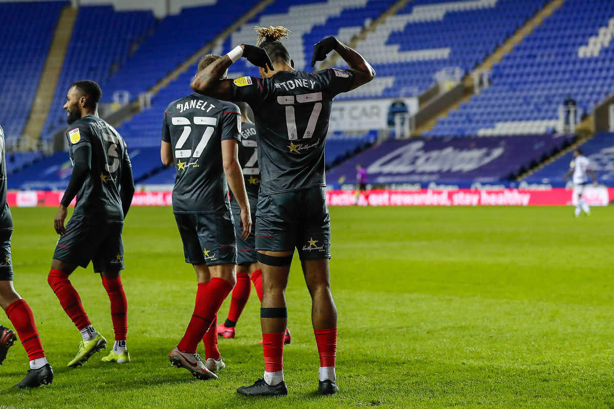 Watch: The Warm Up | Ivan Toney Interview | Brentford FC