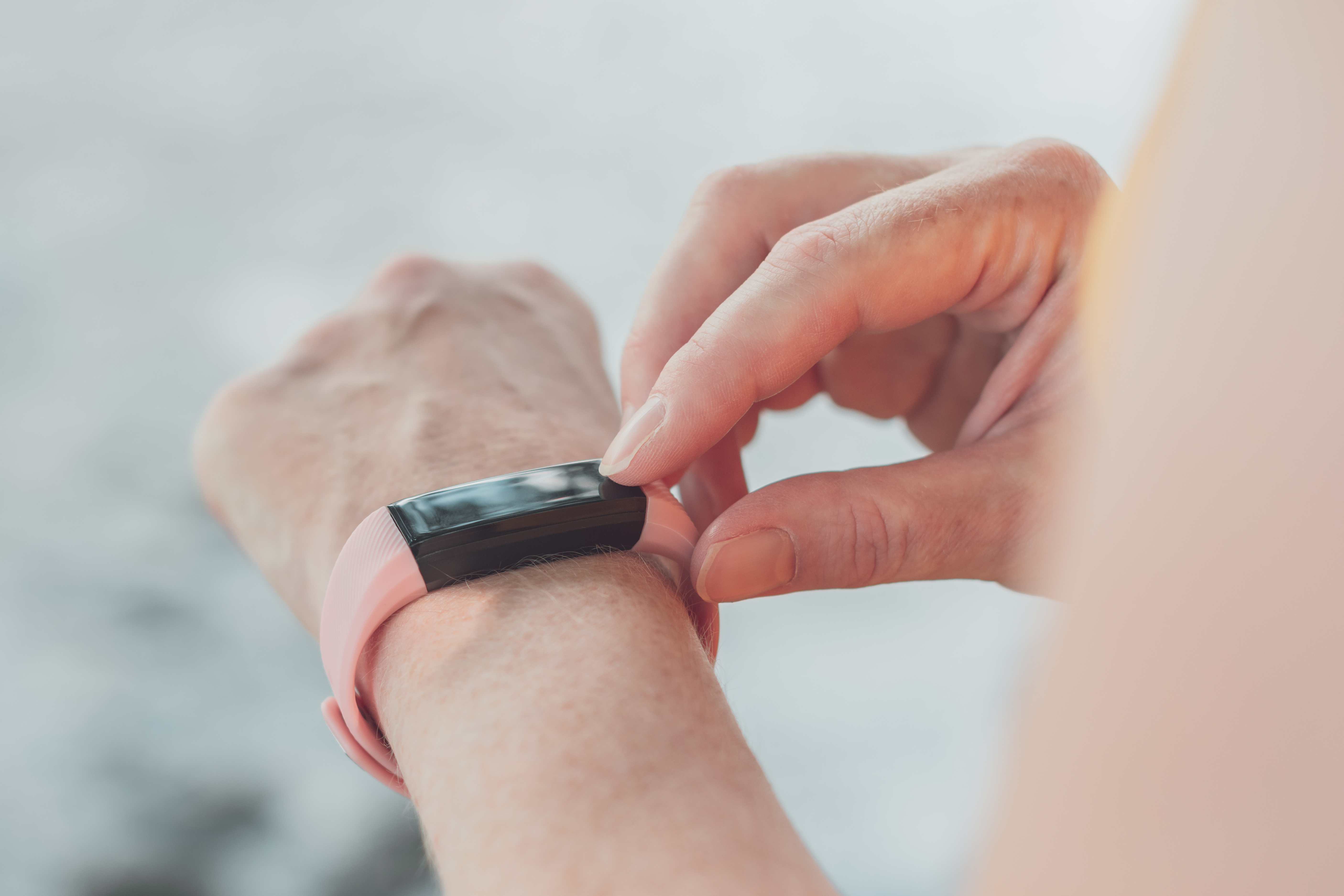 Harnessing Wearable Data to Empower Chronic Pain Patients