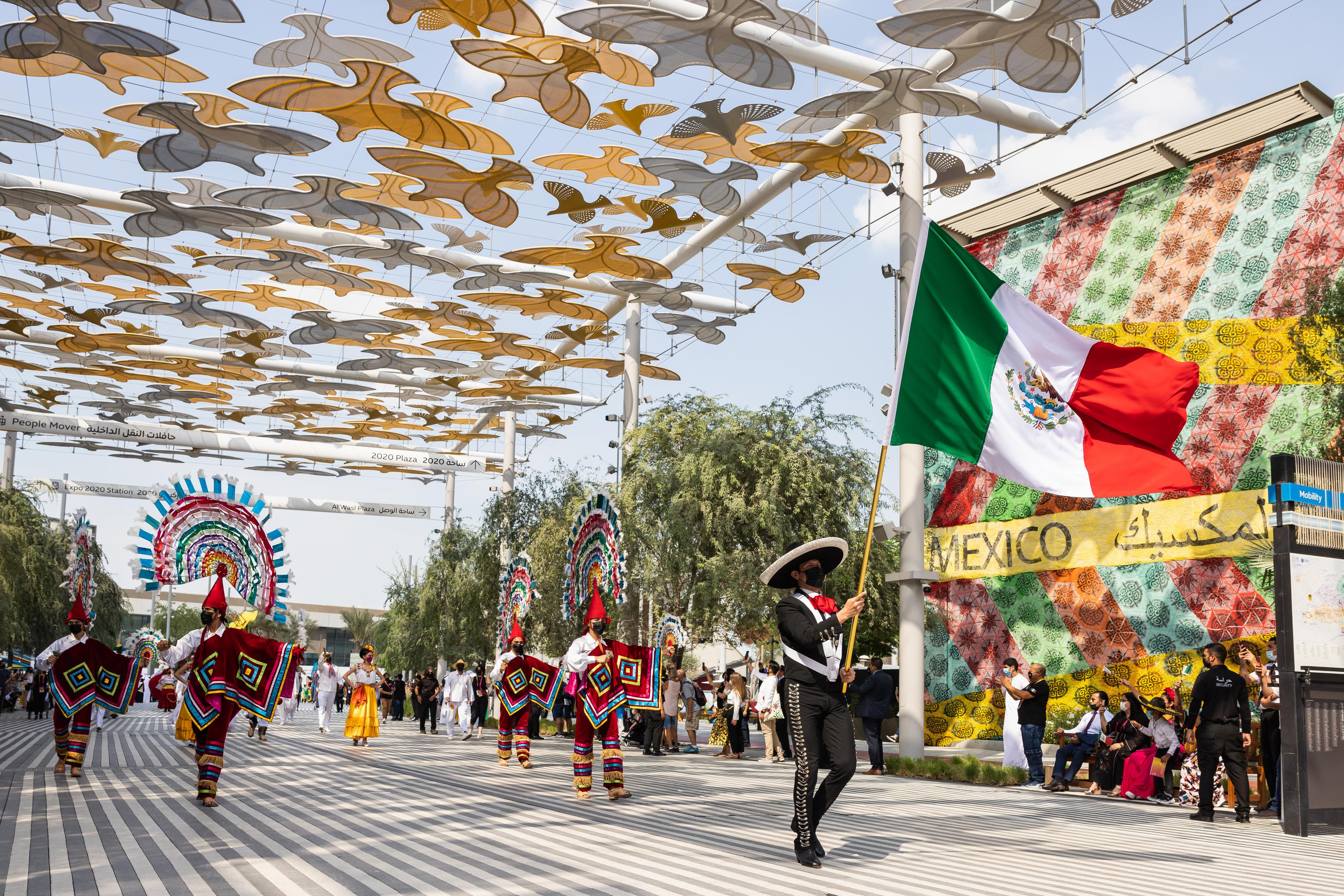 Mexico National Day Ceremony | World Expo