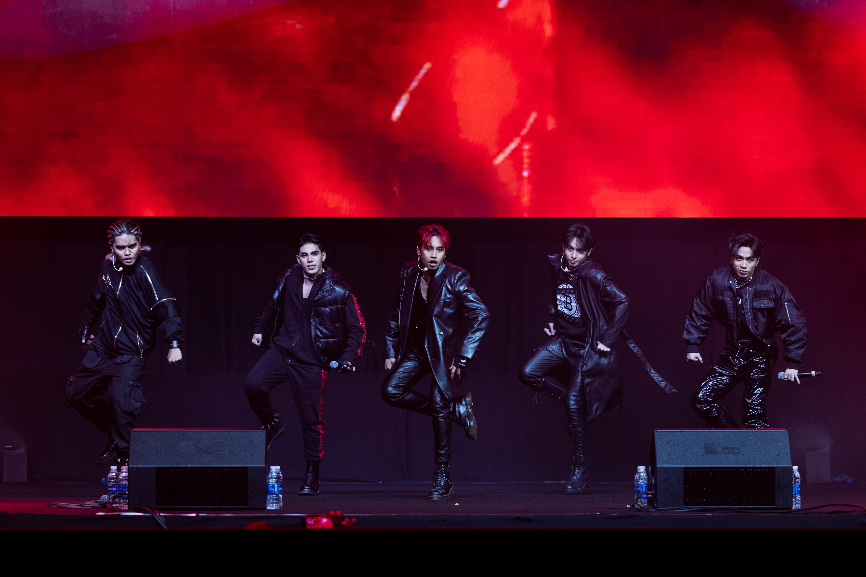 SB19 and Zephanie | World Expo