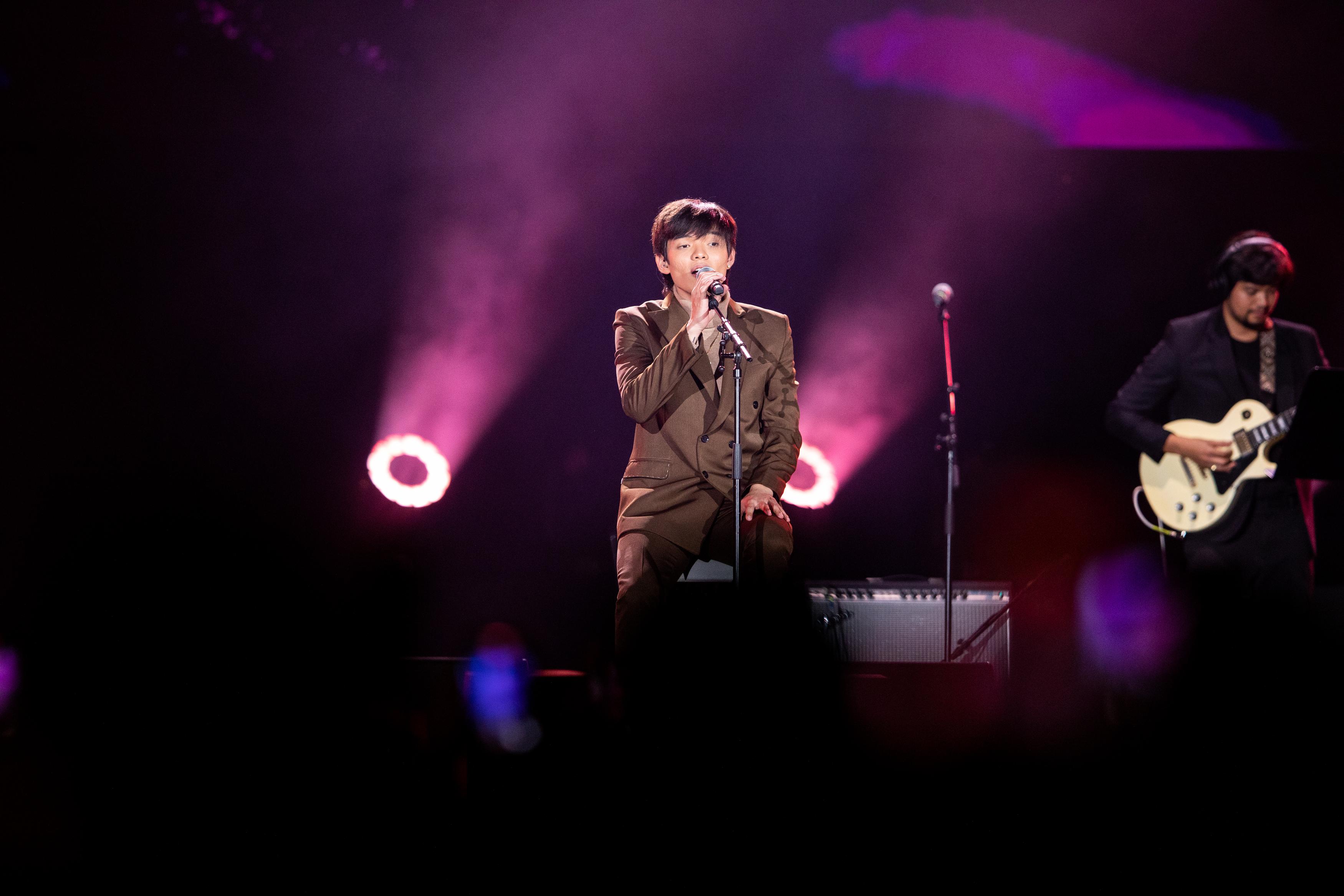 Arthur Nery | World Expo