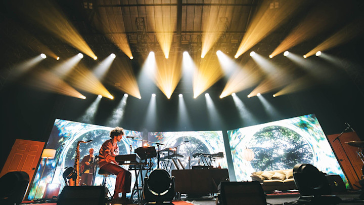 Notch | FKJ’s World Tour 2022-2024