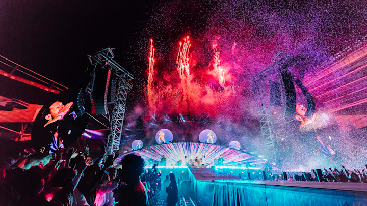 Notch | Coldplay's Music of the Spheres Tour 2022