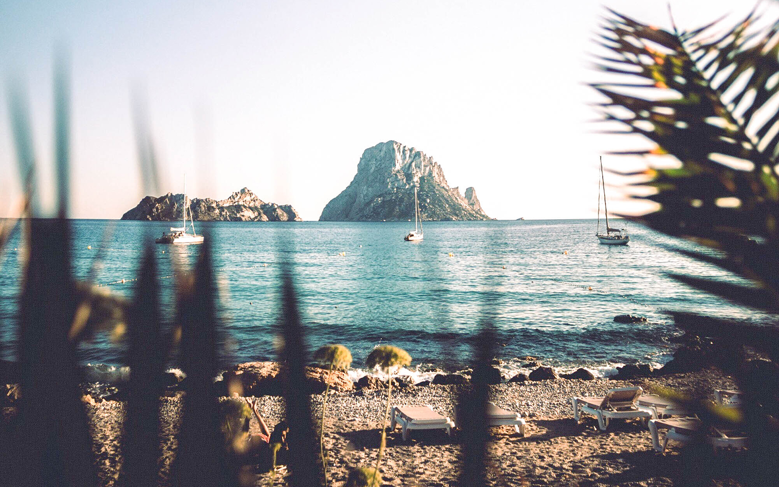 Affordable Flights to Ibiza | Convenient Departures | SAS