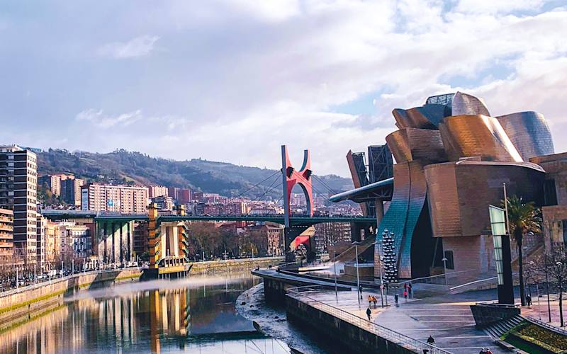 Flights From Manchester to Bilbao – Book Your Ticket Easily Today | SAS
