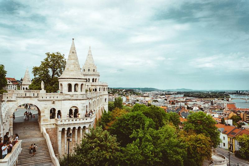 Flights From Manchester to Budapest – Book Your Ticket Easily Today | SAS