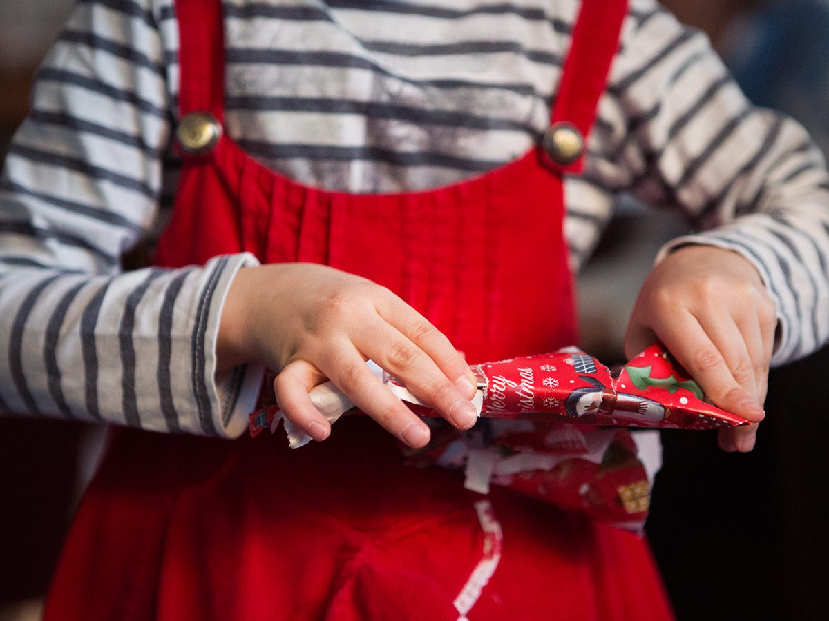 5 tips for picking gifts for your child