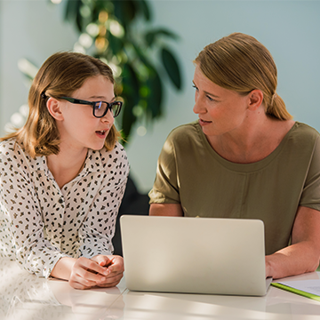 Social problems at school: How and when to jump in