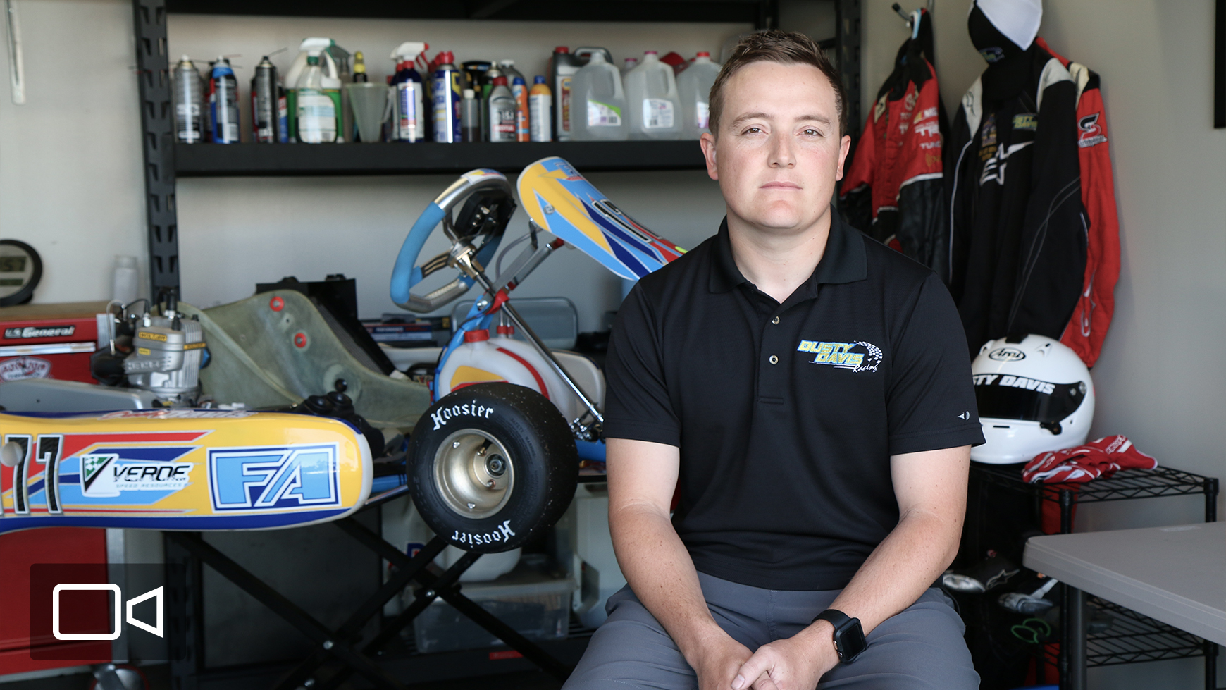 Video: El piloto de autos de carreras Dusty Davis habla acerca de ...