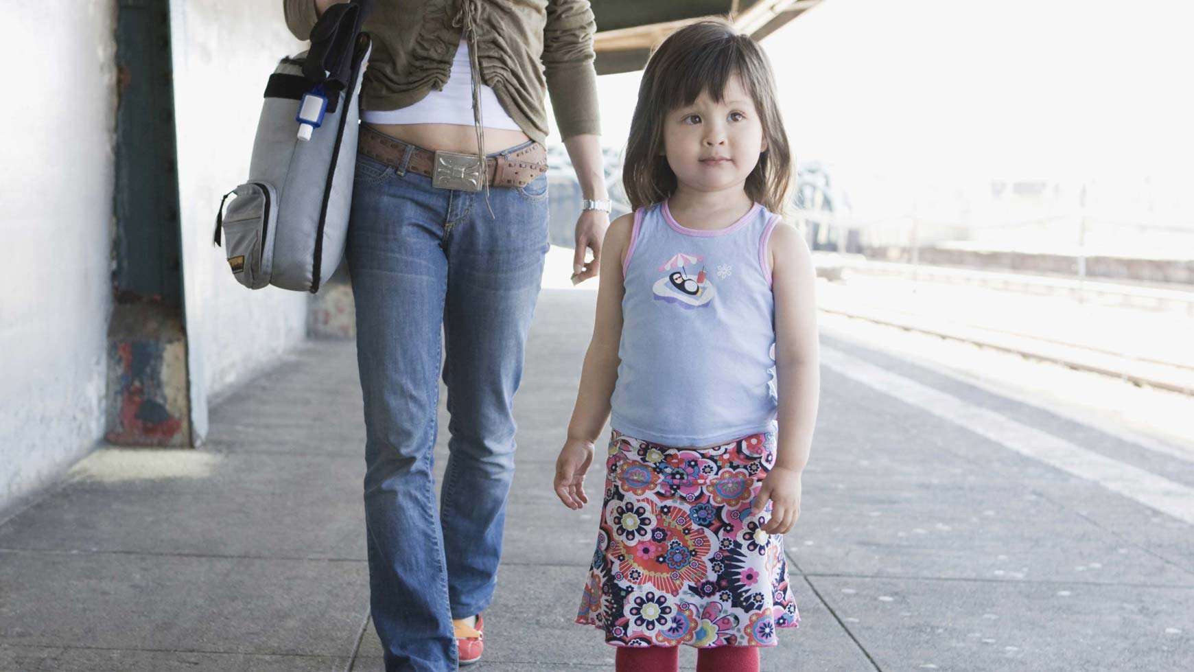 10 tips to help kids avoid travel meltdowns and sensory overload
