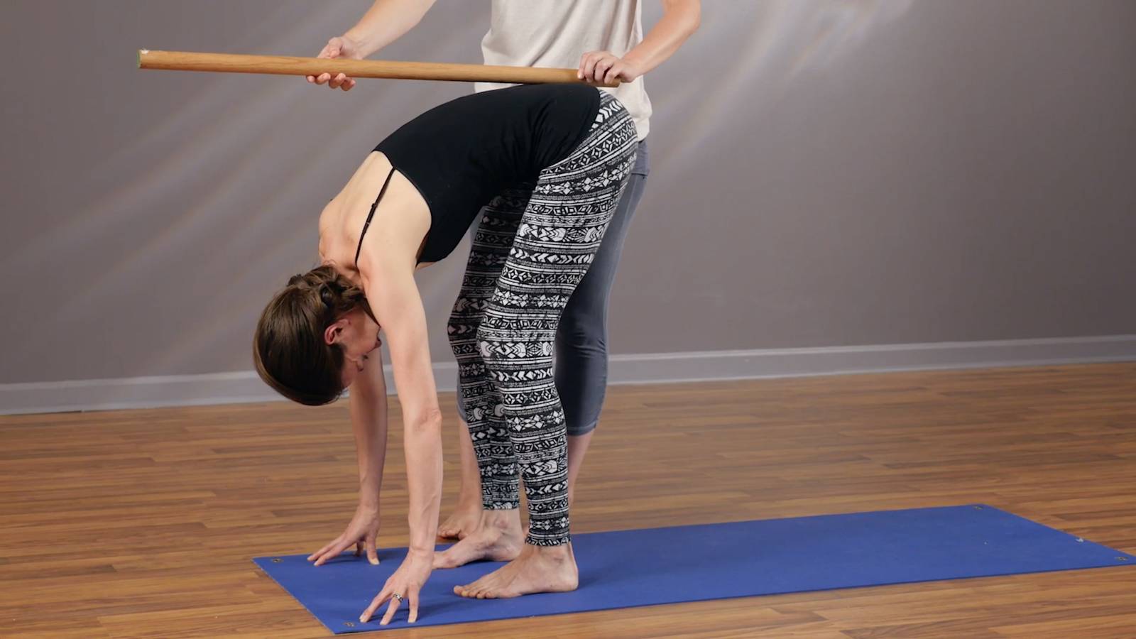 Forward Bend: To Roll Up or Not to Roll Up?