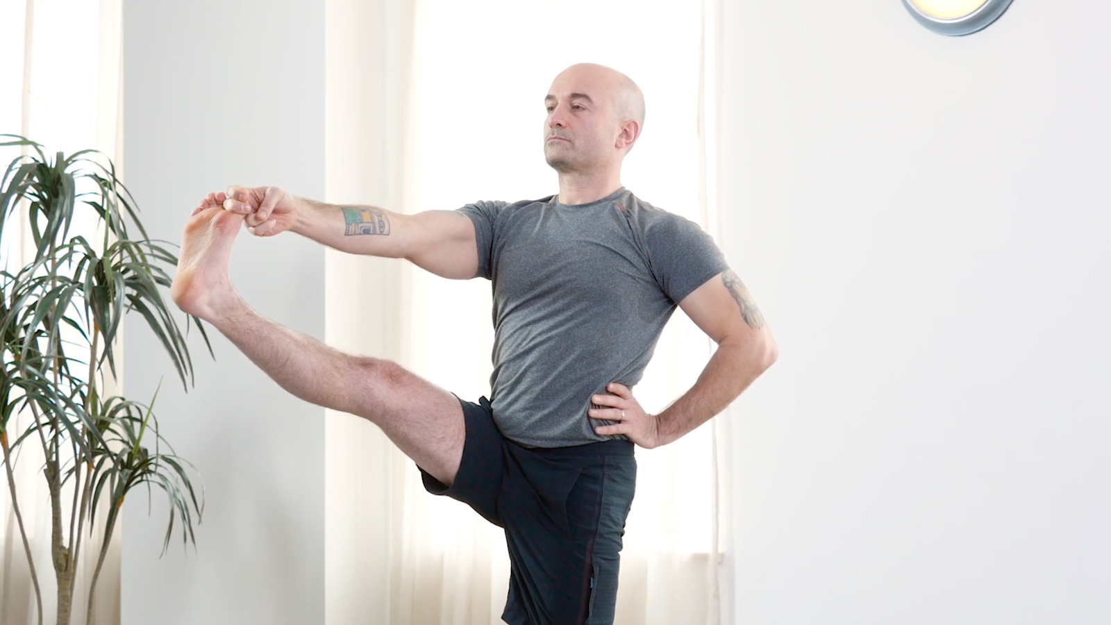 Hip Opening and the Root Lock