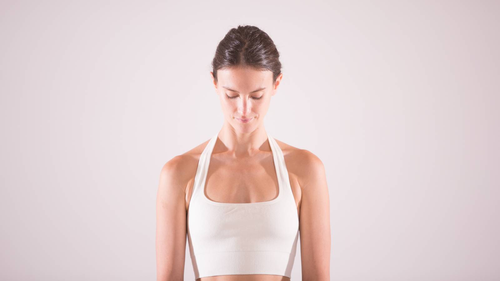 Relieve Neck Tension With This Short Therapeutic Practice