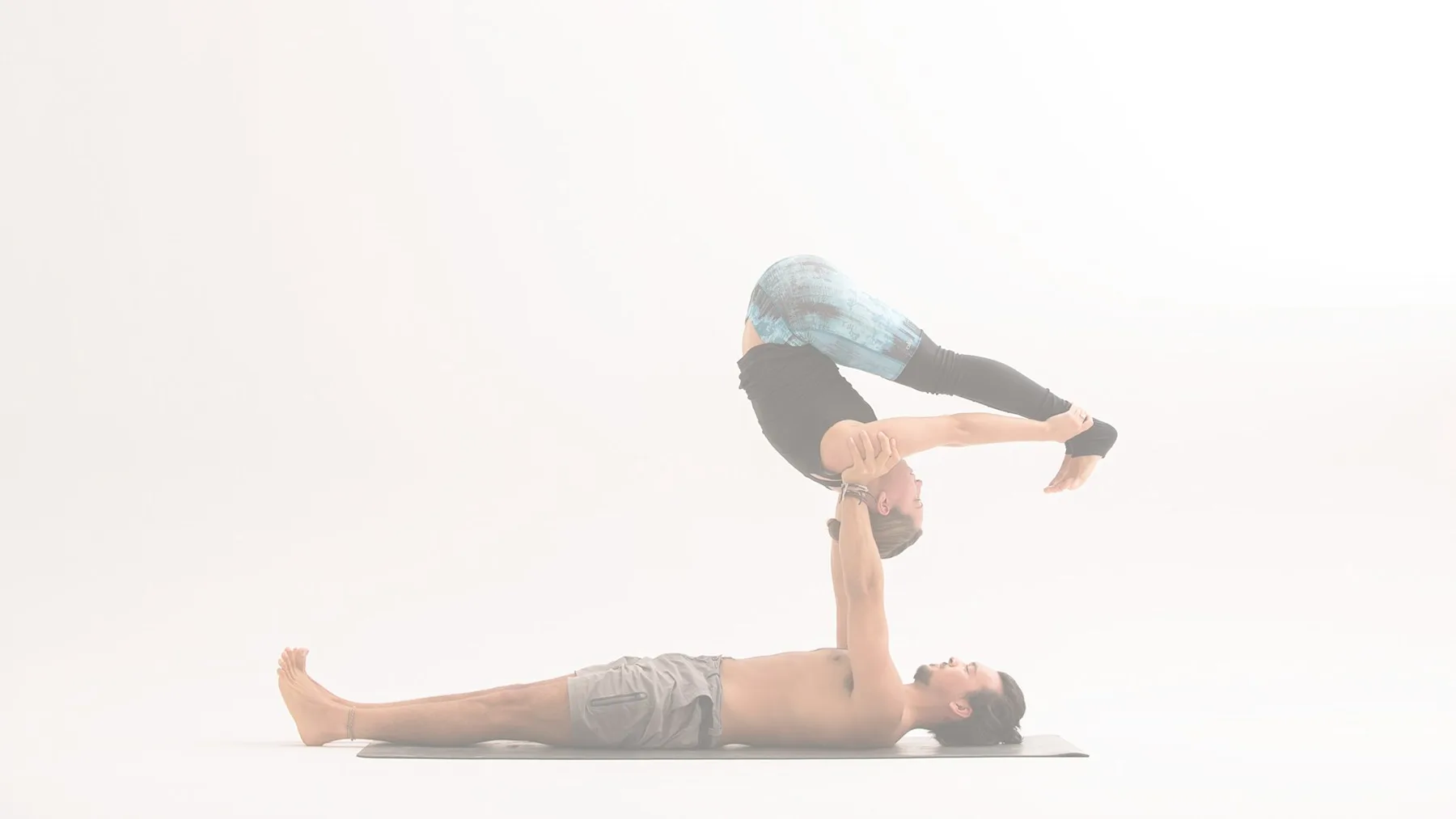 7-Day Acro Yoga Challenge | Yoga International