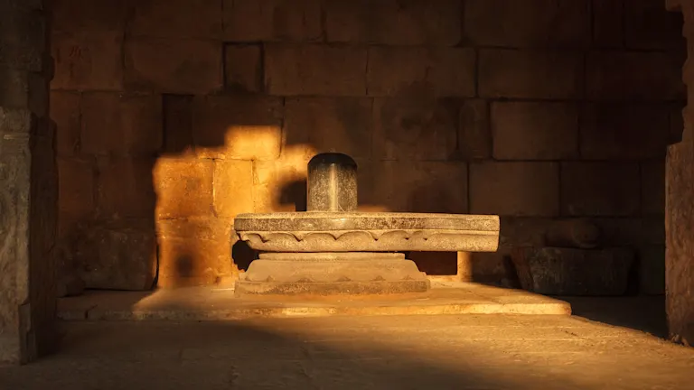 What Is a Linga? Learn the Meaning of This Sacred Symbol