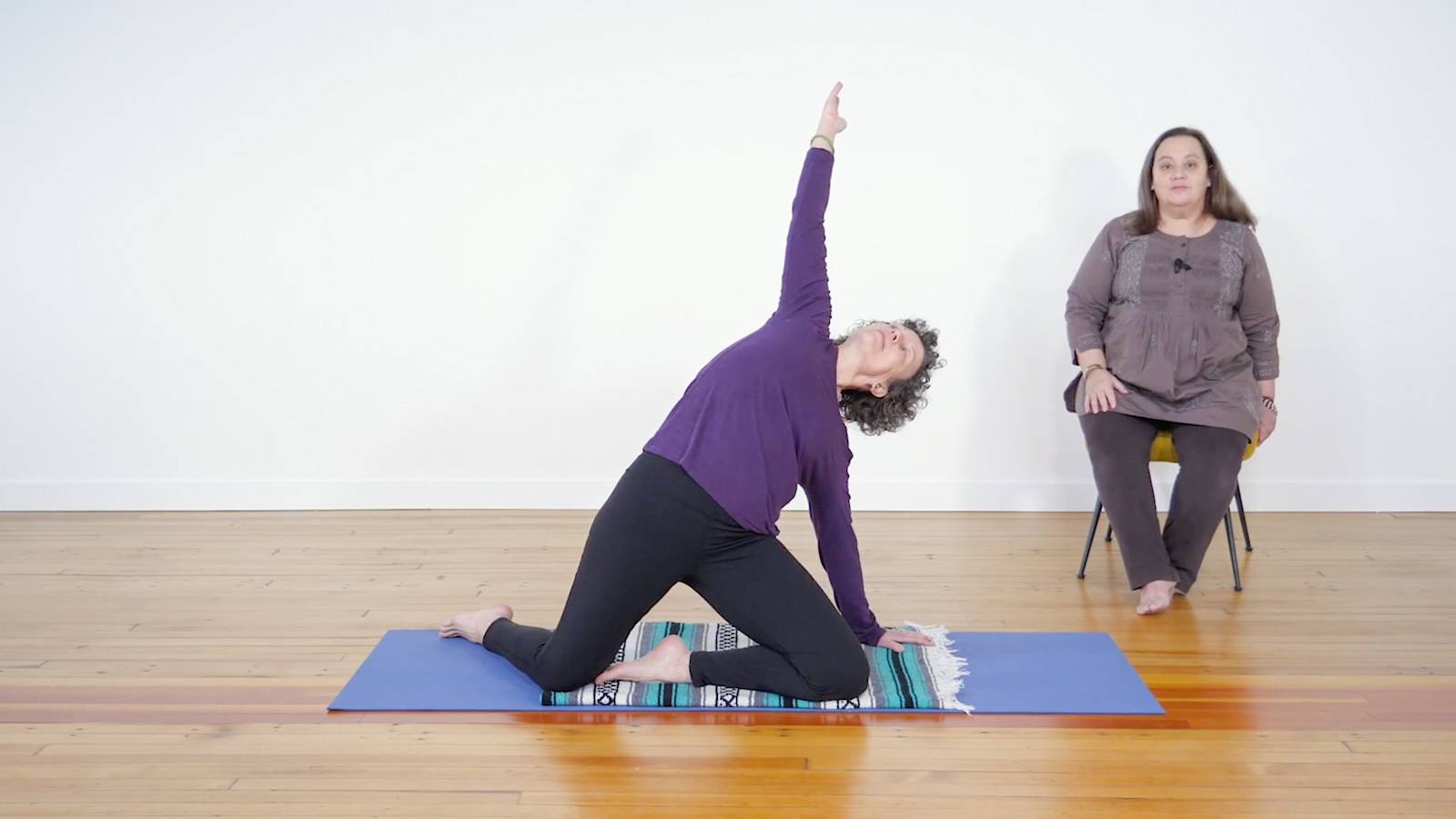 Spanda Ardha Chandrasana