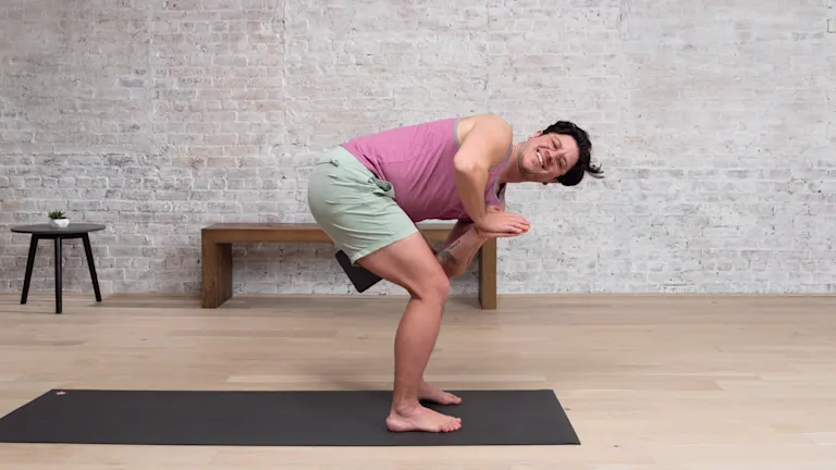 Twisting Foundations