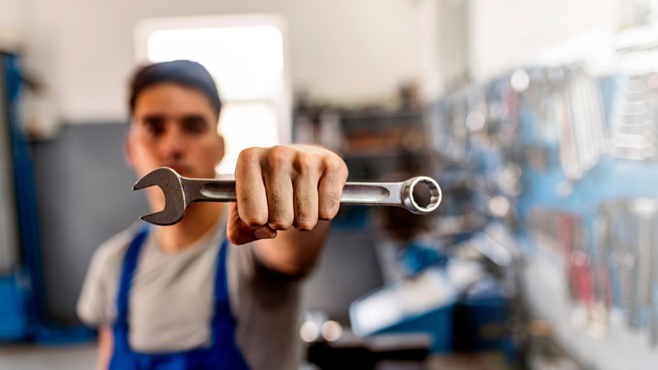 Troubleshooting 101: The Definitive Guide to Engine Start Problems for ...