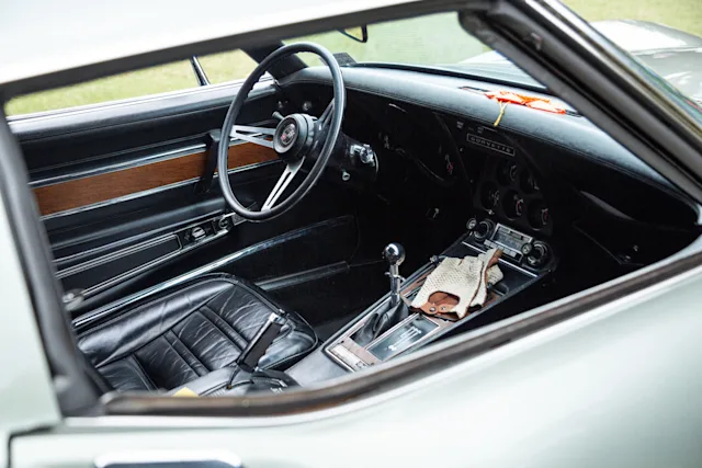 Experimental Duesenberg and Time Capsule Corvette Receive HDF Honors at ...