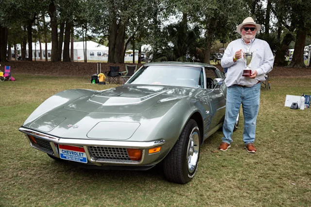 Experimental Duesenberg and Time Capsule Corvette Receive HDF Honors at ...
