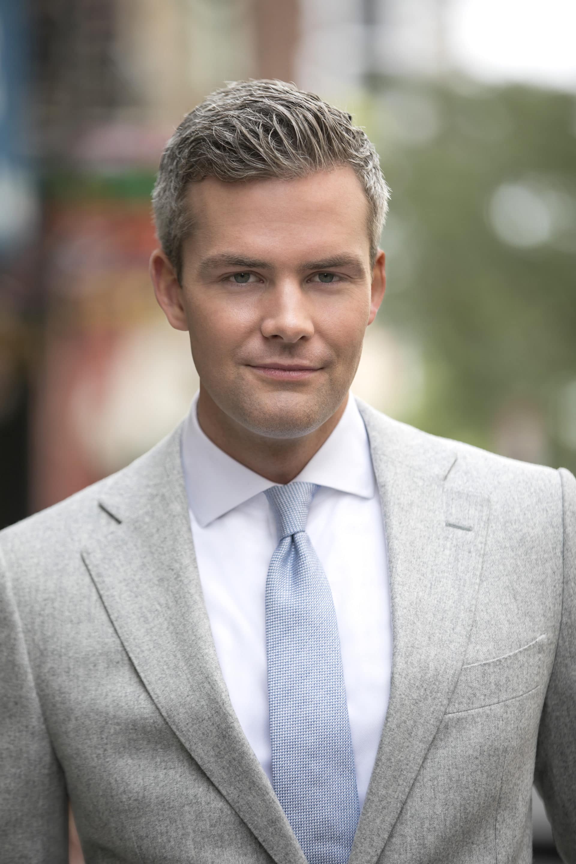 Ryan Serhant Booking Contact Info Uta Speakers