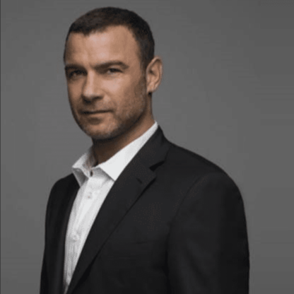 Spotlight Actor Schreiber 60 Photos - Moonagedaydream.film
