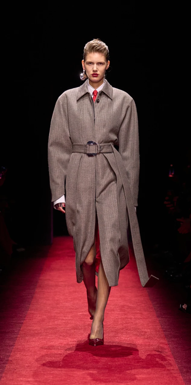 Ferrari® 官方商店：服装和复刻系列