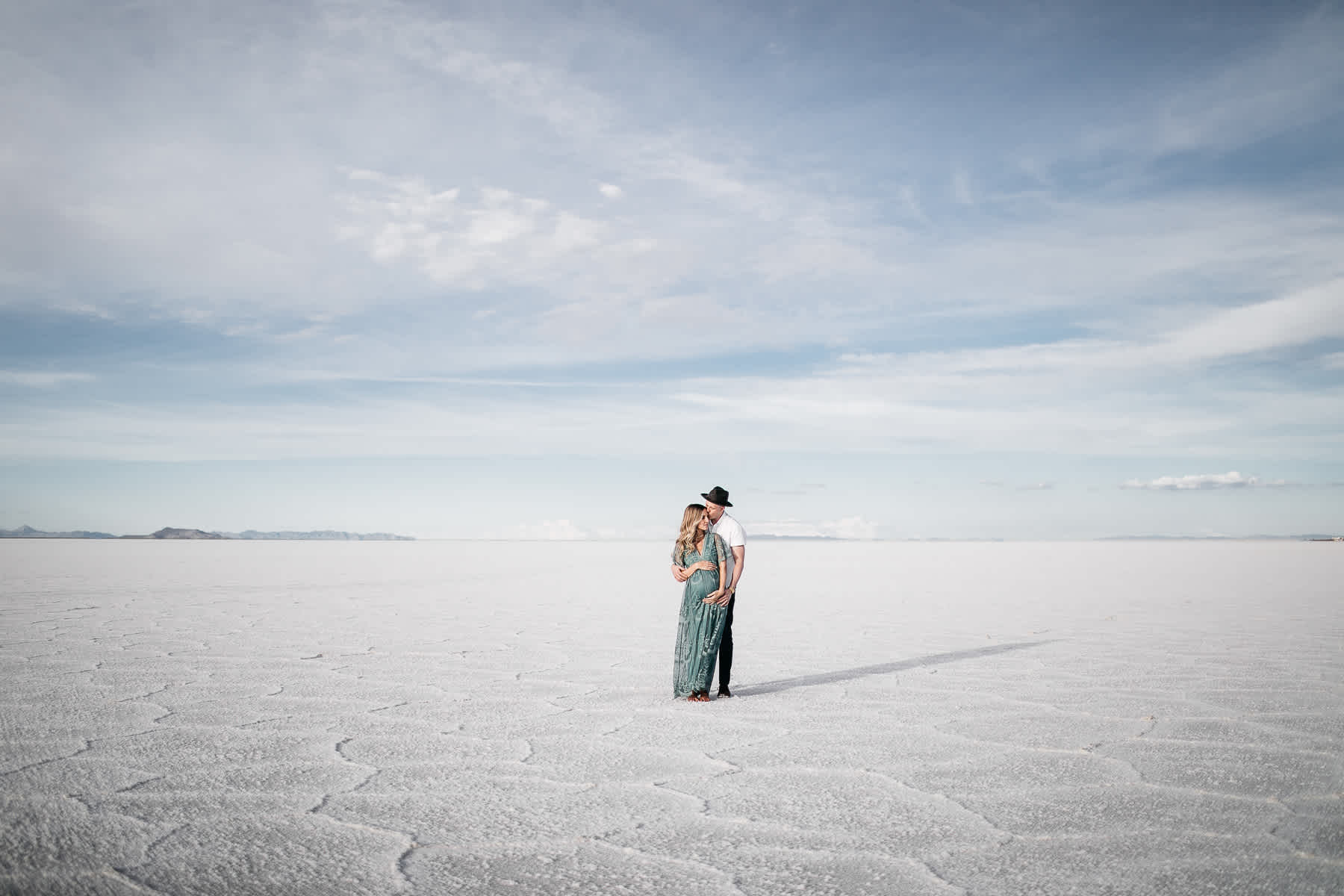 Salt Lake City Salt Flats Maternity Session | Kirsten Noelle