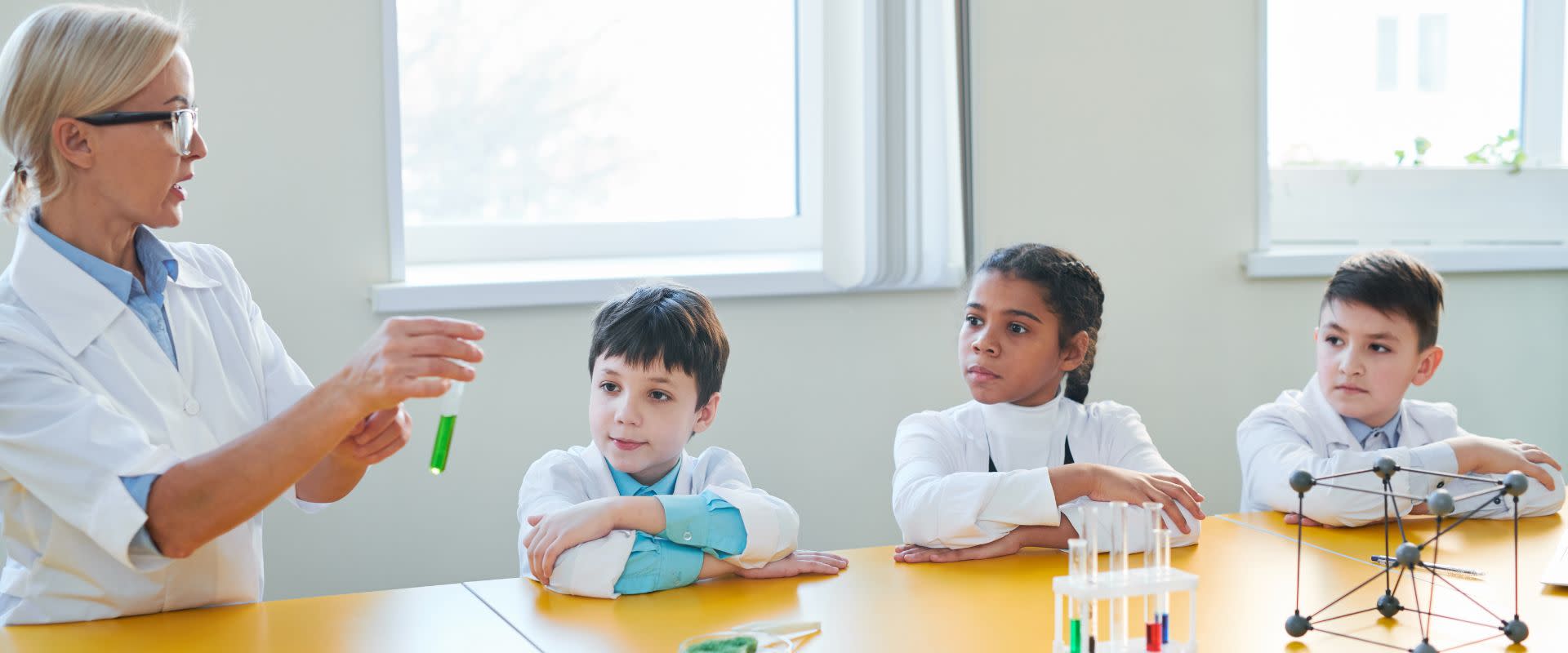 STEM article: teaching primary science: chemistry