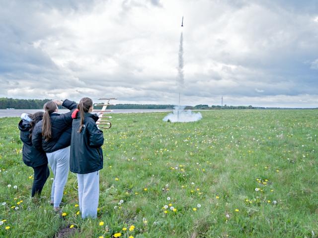 The UK CanSat Competition