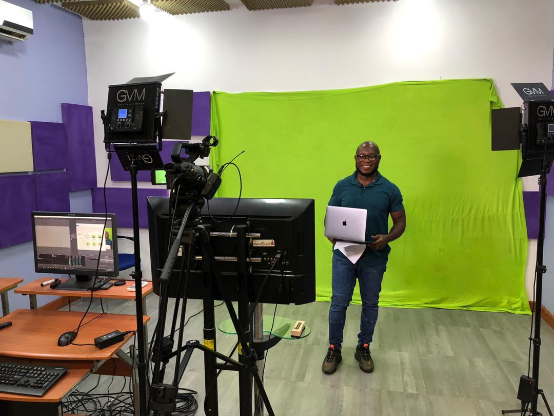 8 Remote Teaching Setups to Stay Inspired and Organized | Harvard ...