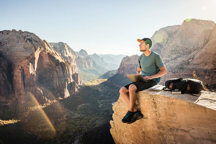 What Is Job Freedom and What Are the Benefits? (With Tips) | Indeed.com ...