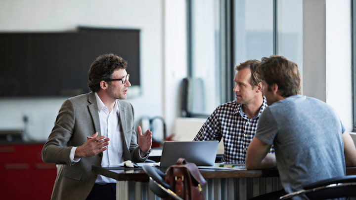 Communication Goals for Effective Business Communication | Indeed.com